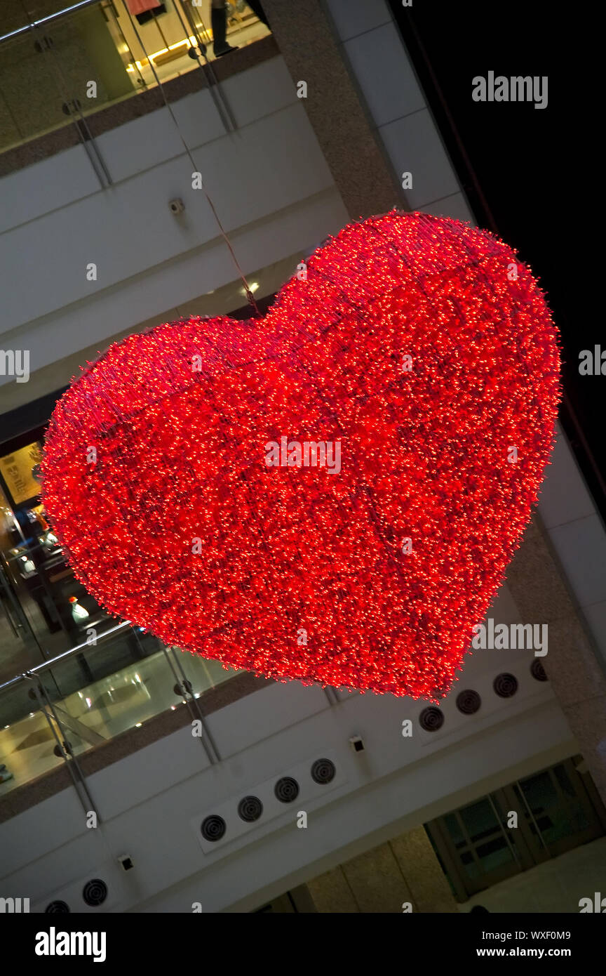 Glowing heart shapes hi-res stock photography and images - Alamy