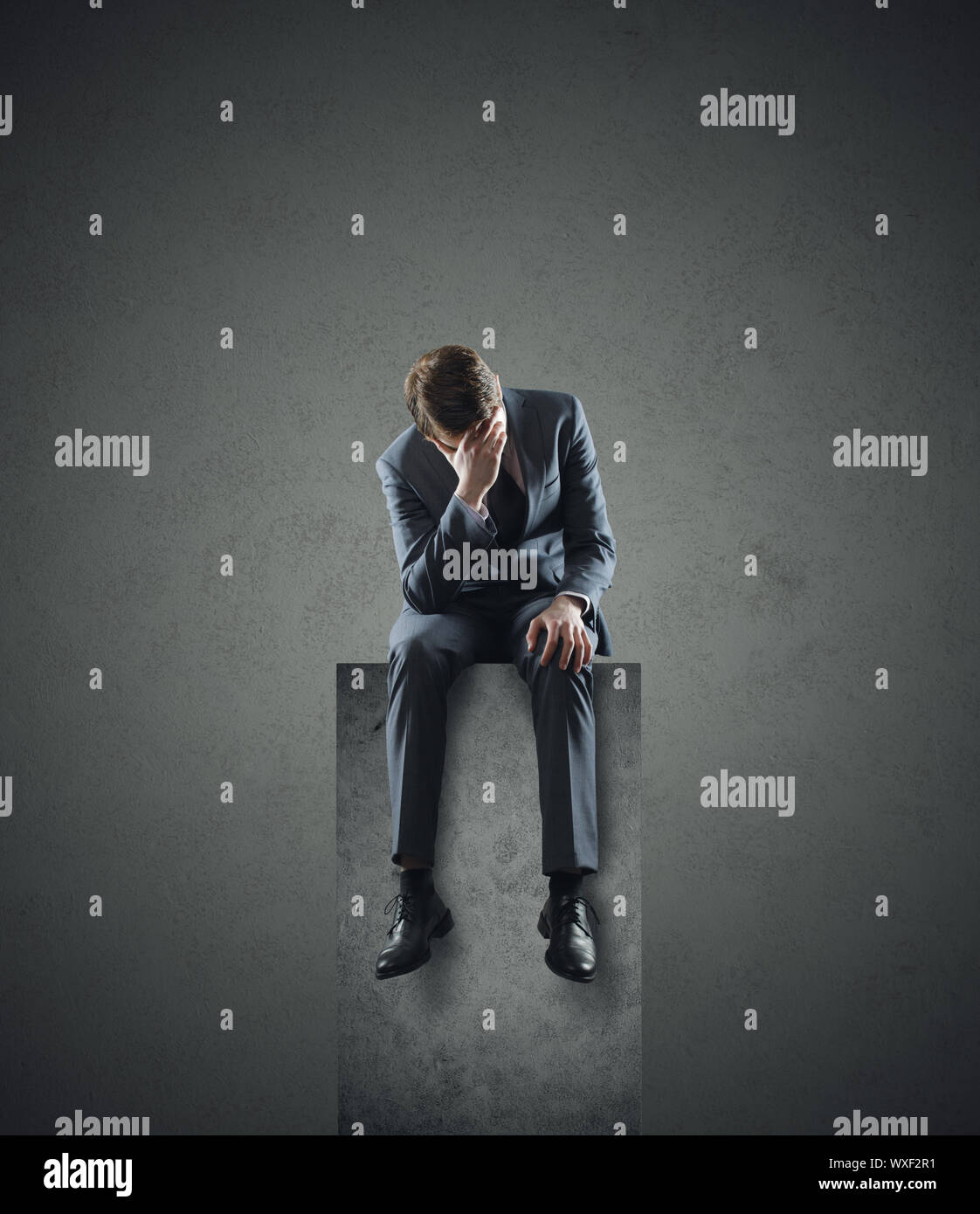 Business problem, portrait of a depressed businessman Stock Photo - Alamy