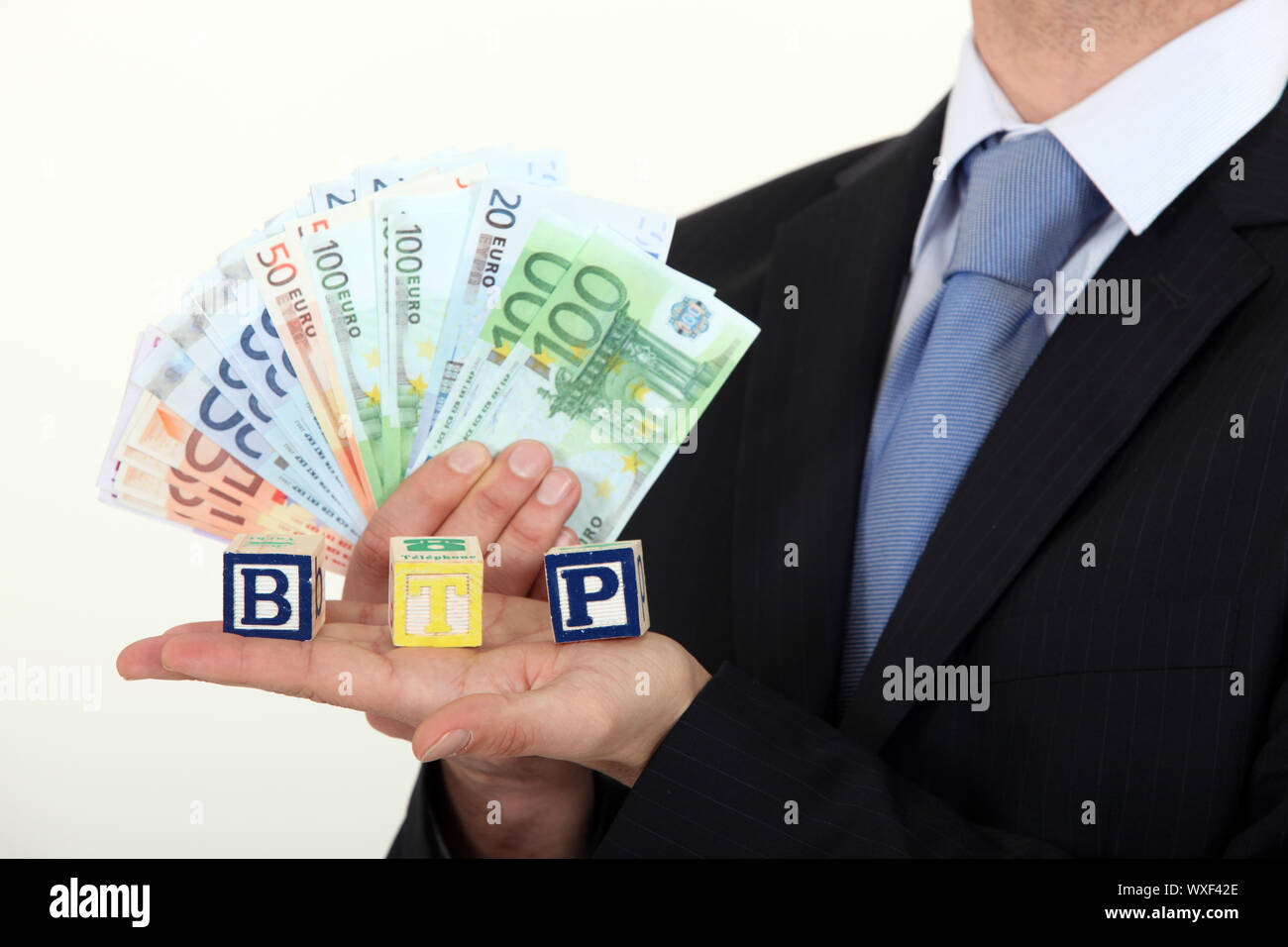 Valuable bonds hi-res stock photography and images - Alamy