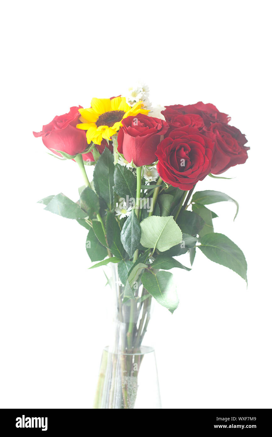 bouquet of red roses and sunflowers Stock Photo - Alamy