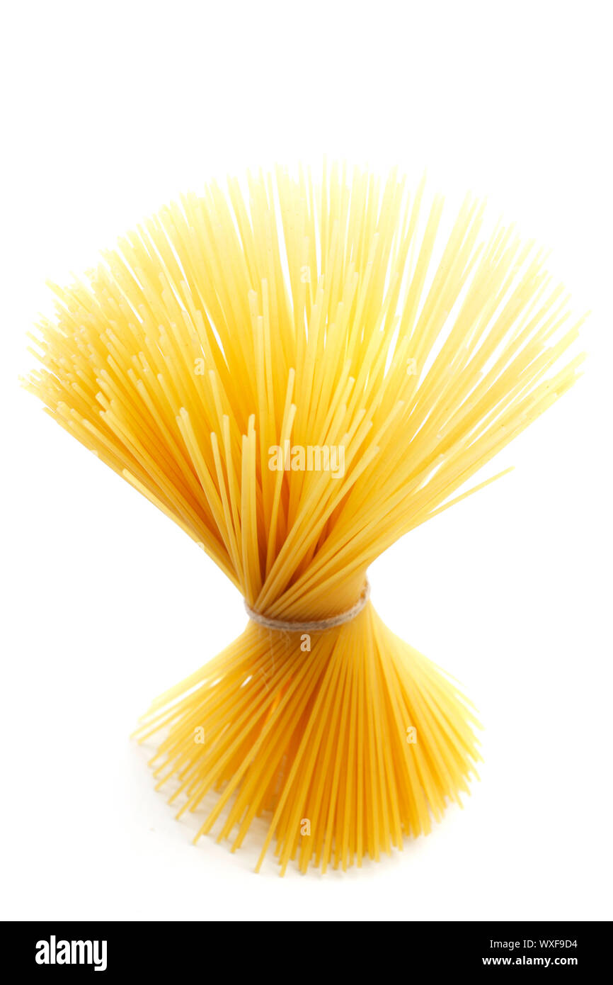 Dry spaghetti isolated on white background Stock Photo - Alamy