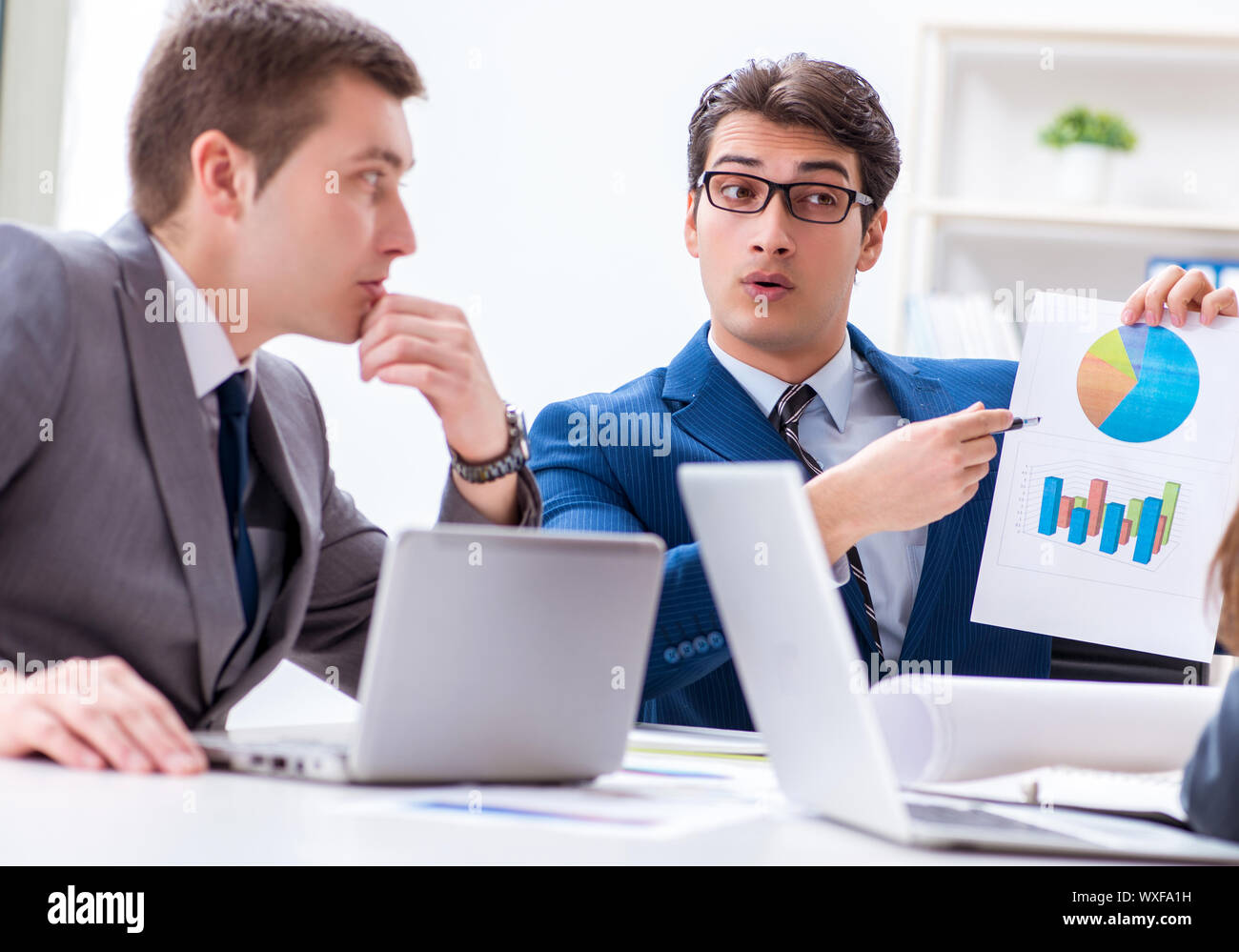 Histog hi-res stock photography and images - Alamy