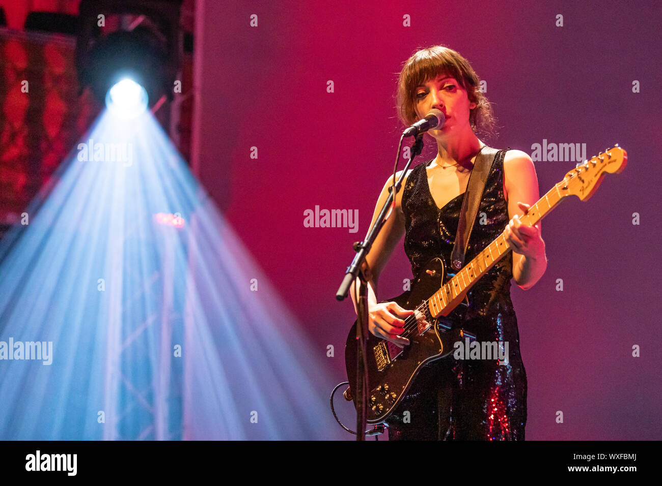 Daughter concert hi-res stock photography and images - Alamy