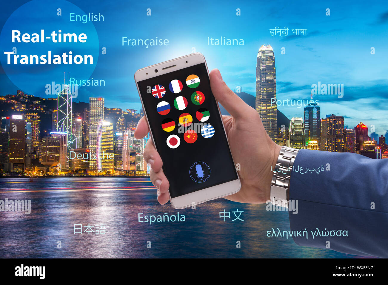 Concept of real time translation with smartphone app Stock Photo - Alamy