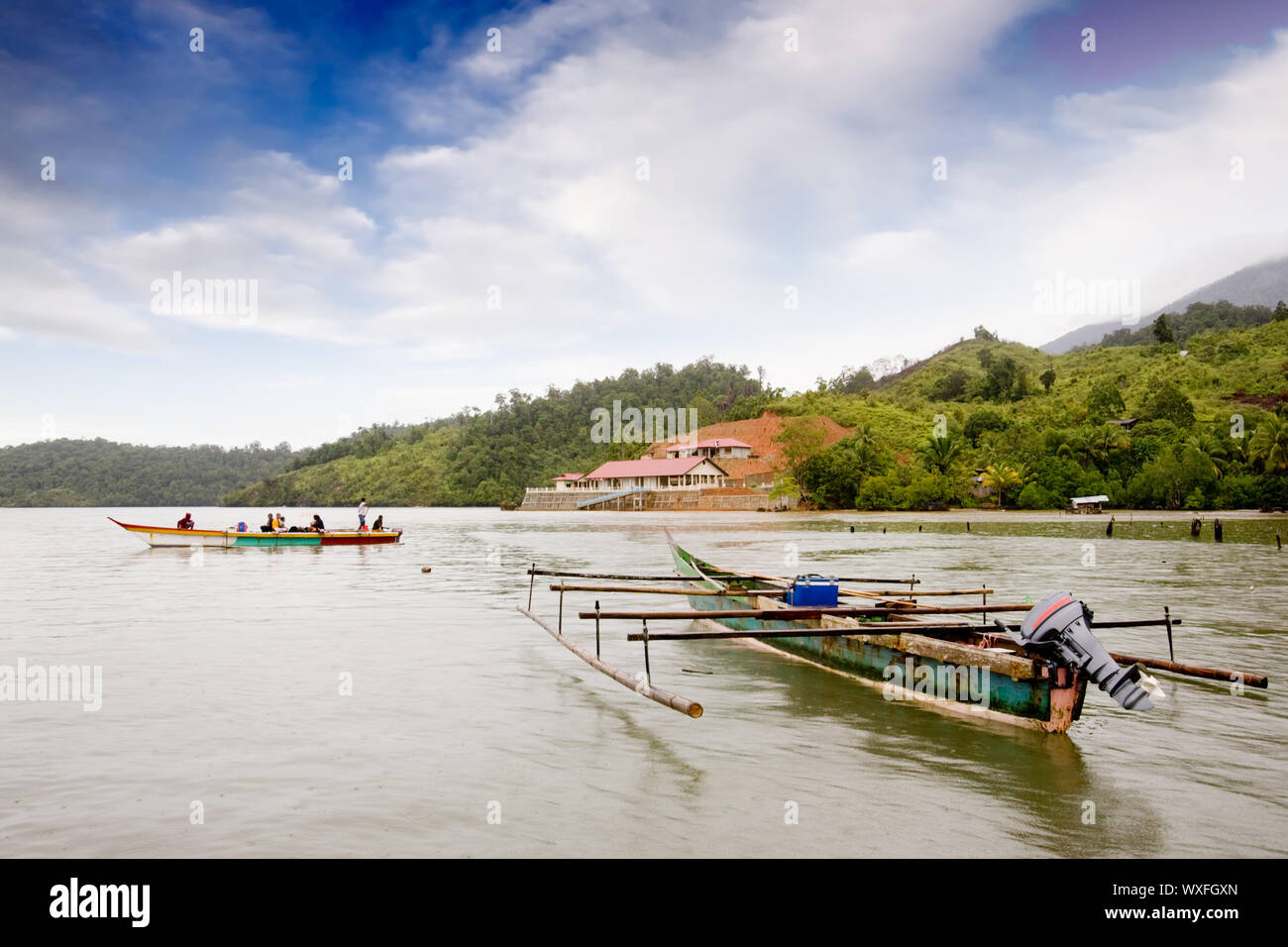 Traditional boat in papua hi-res stock photography and images - Alamy