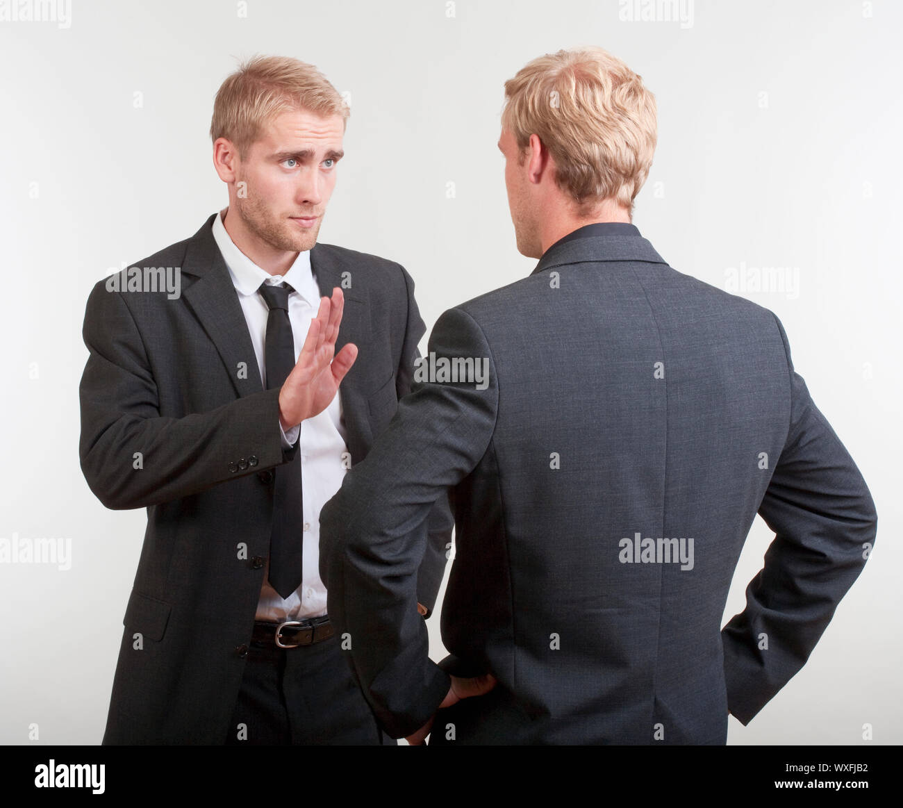 Two businessmen arguing hi-res stock photography and images - Alamy