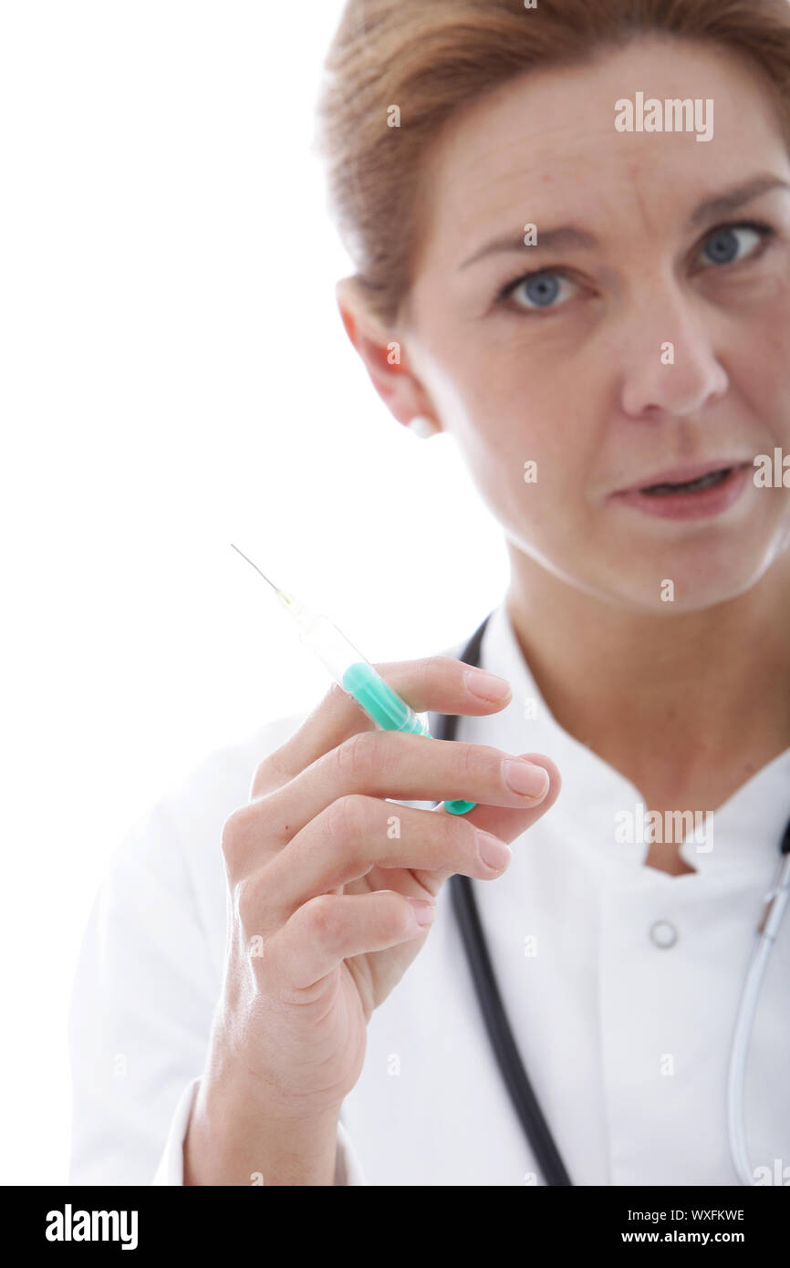 Close up portrait of medical doctor holding a syringe Stock Photo - Alamy