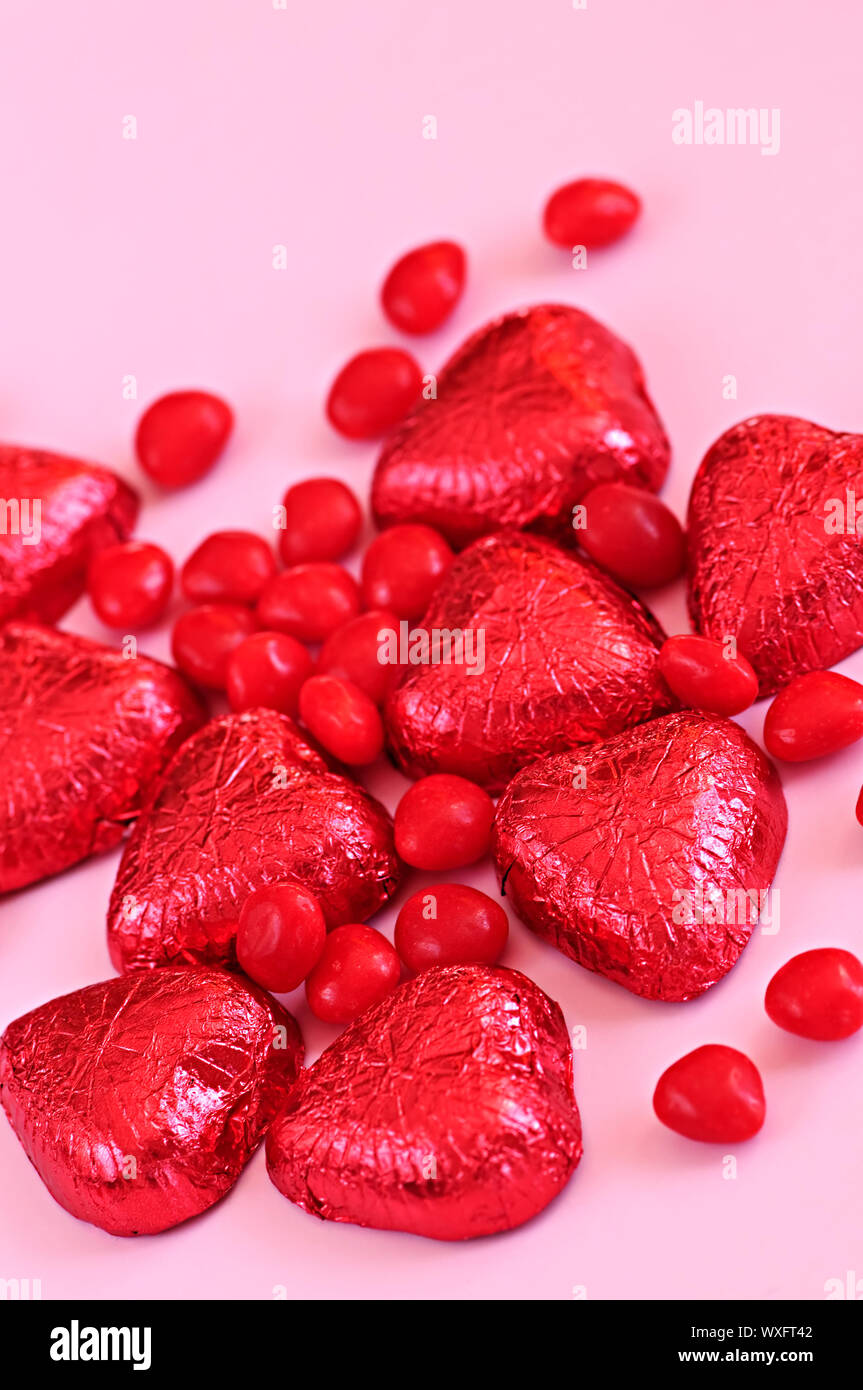 Foil wrapped chocolates hi-res stock photography and images - Alamy