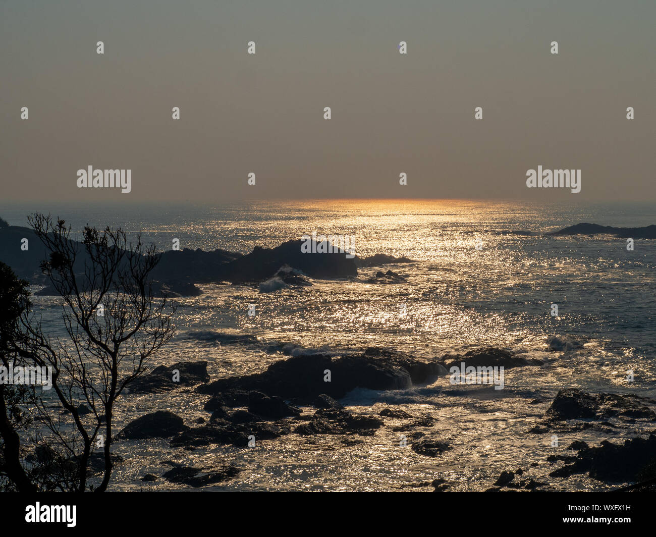 Sun Shimmering On Water Stock Photos & Sun Shimmering On Water Stock ...