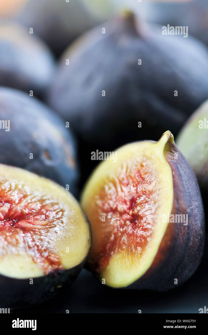 Closeup view of figs sliced in half Stock Photo - Alamy