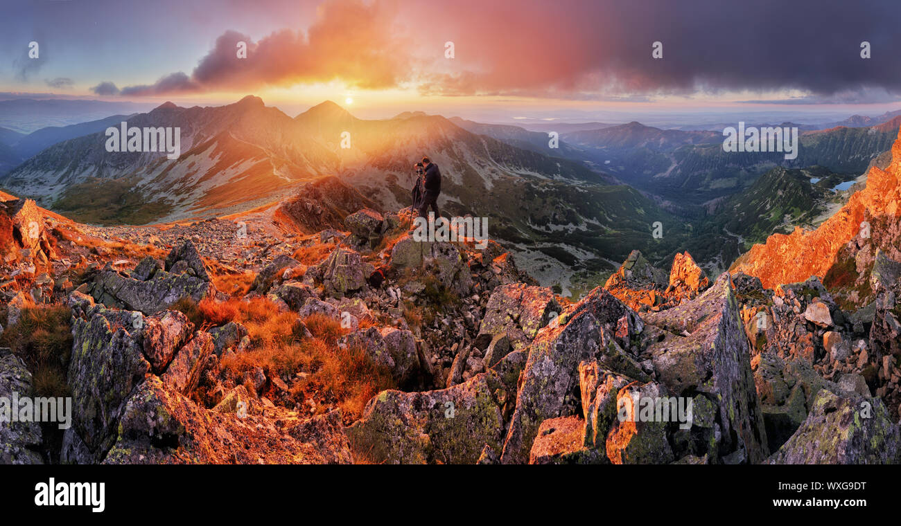 Slovakia mountain landscape at dramatic sunset, Panorama of Rohace ...