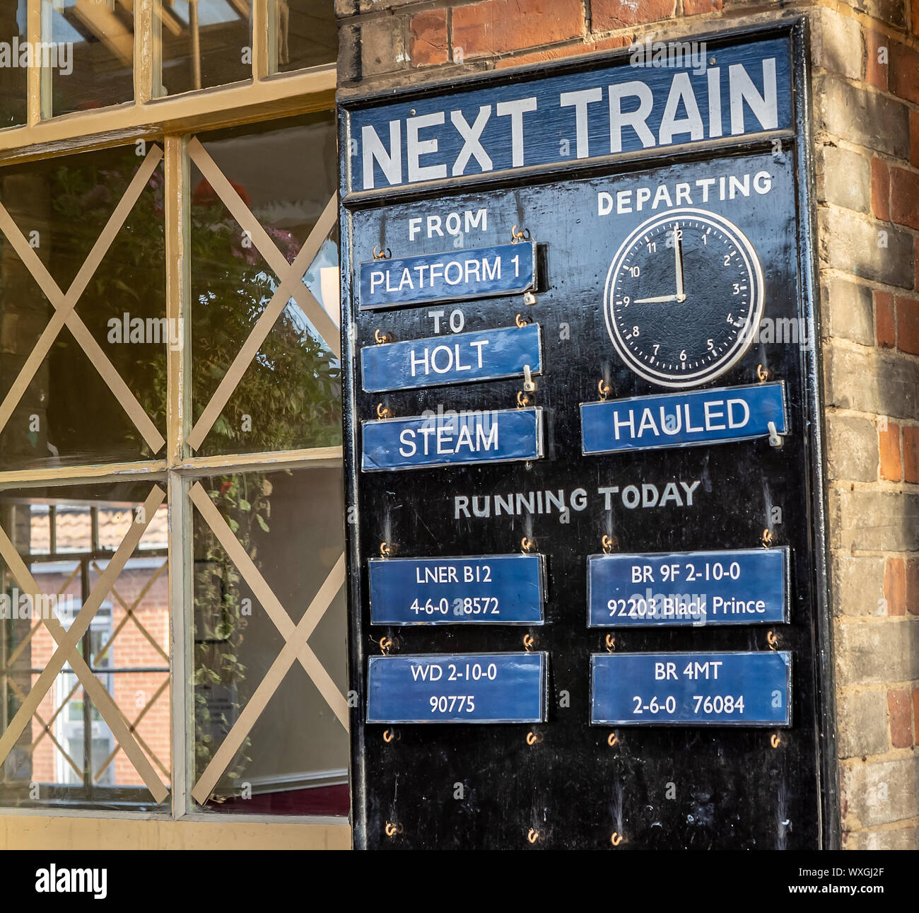 Vintage Notice Board High Resolution Stock Photography and Images - Alamy