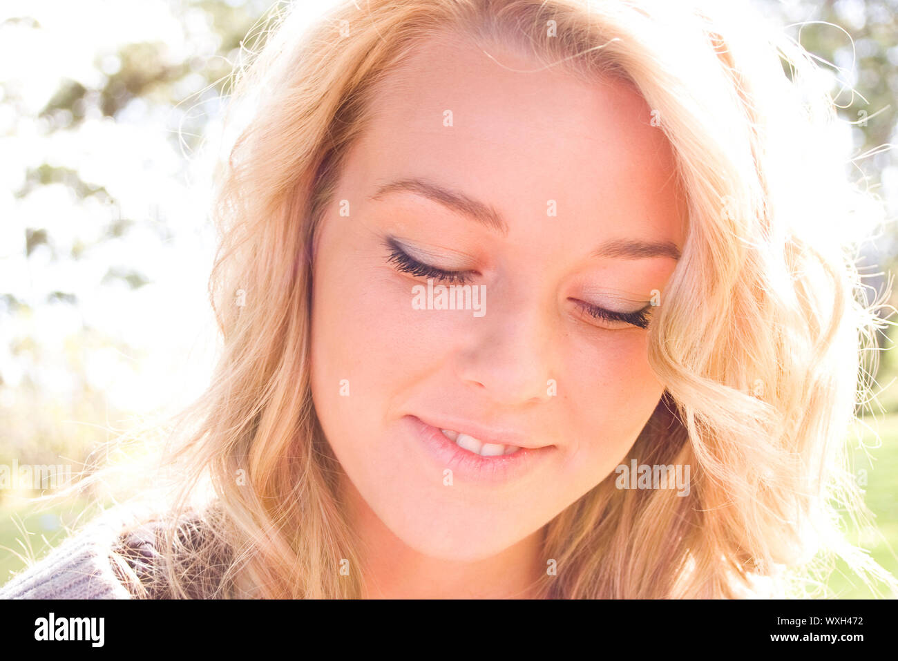 Beautiful girl smiling Stock Photo - Alamy