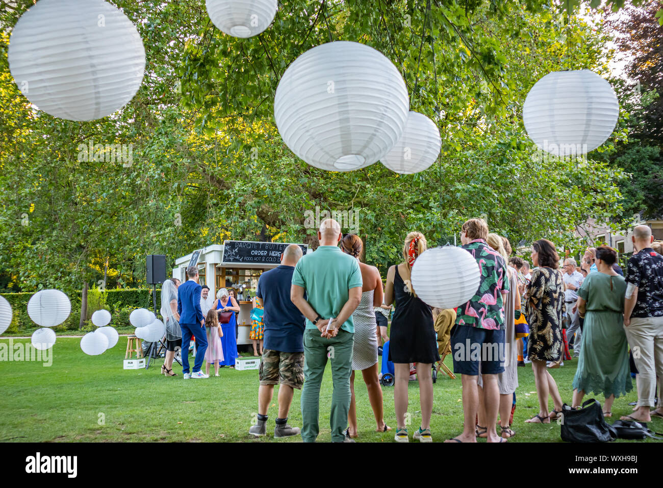 Hanging the crowd at public hanging hi-res stock photography and images ...