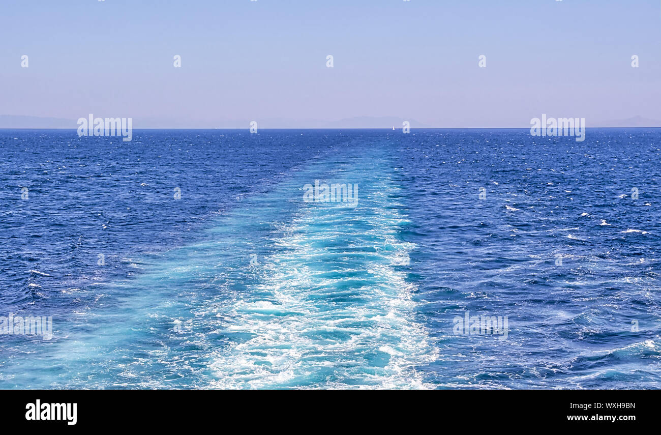 Ship trail on sea water Stock Photo - Alamy