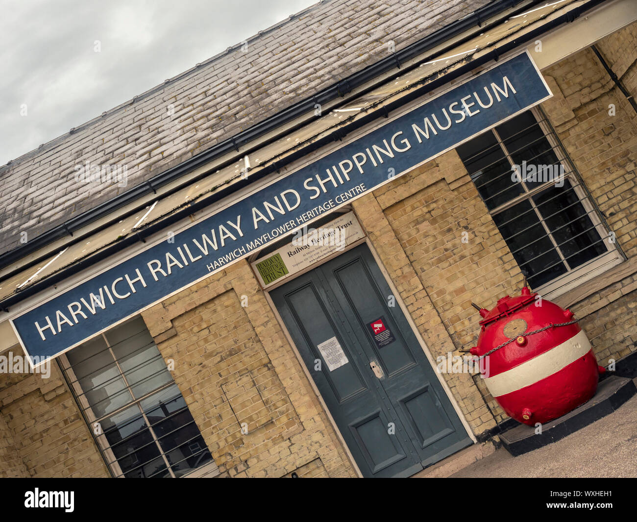 Harwich town railway station hi-res stock photography and images - Alamy