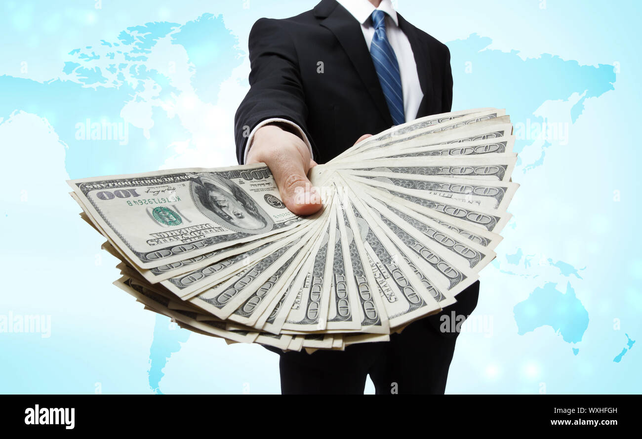 Displayinag hi-res stock photography and images - Alamy