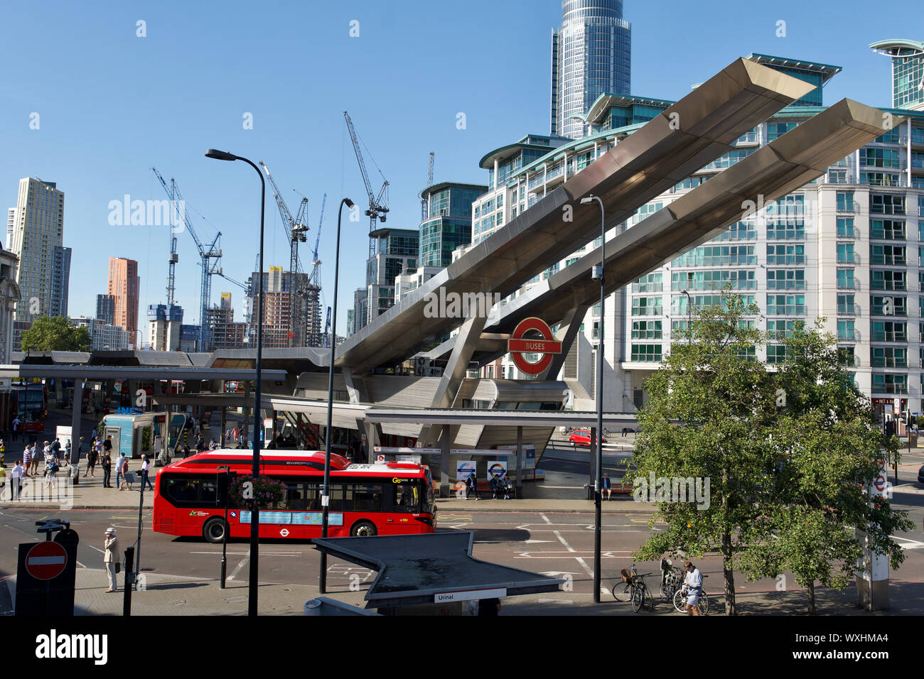 Vauxhall Bus Station, London Stock Photo - Alamy