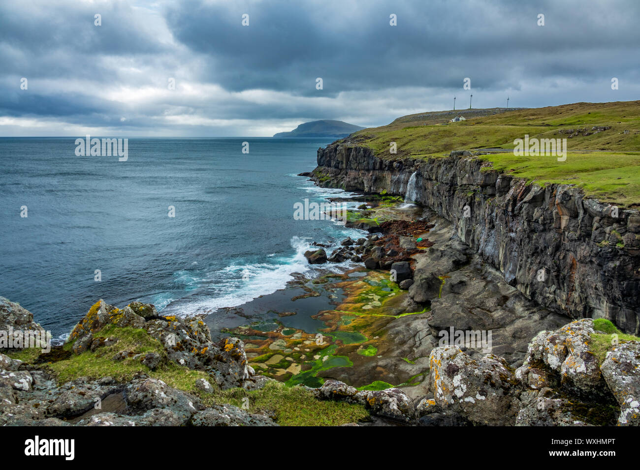 High cliffs hi-res stock photography and images - Alamy