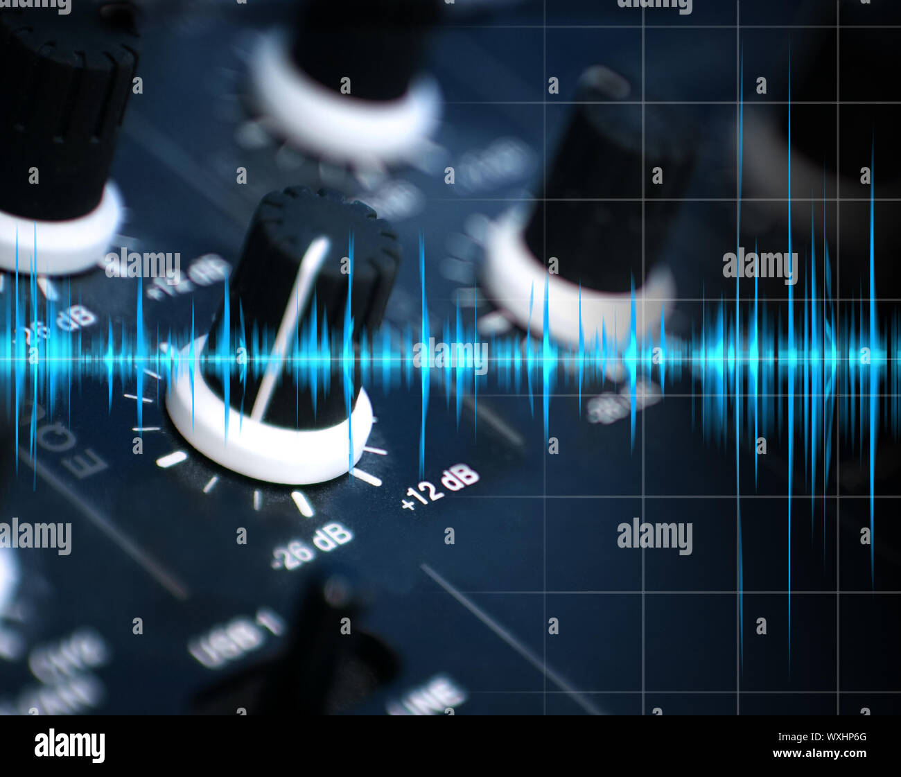 Graphic equalizer mixer hi-res stock photography and images - Alamy