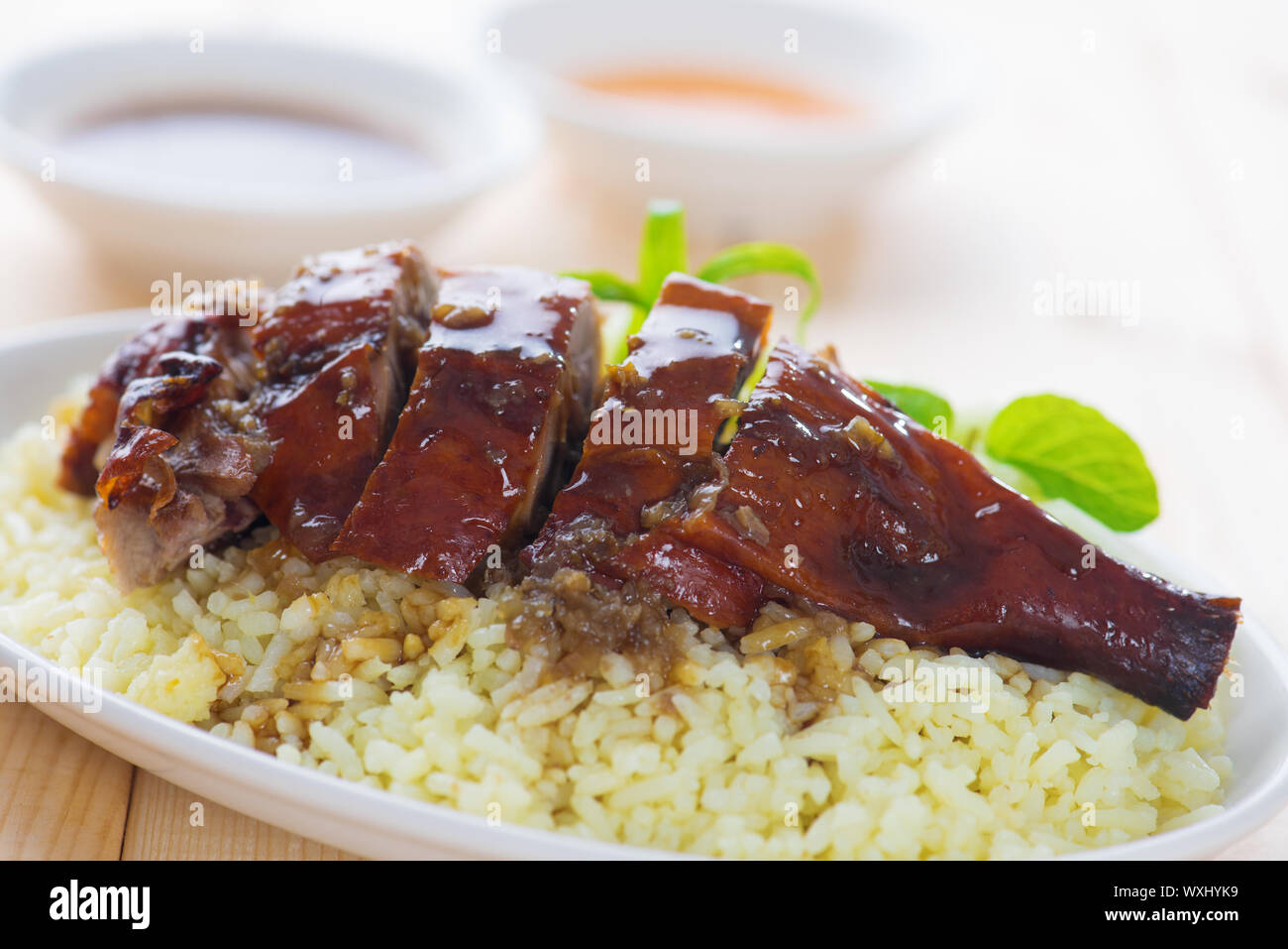 Singapore duck food table hi-res stock photography and images - Alamy