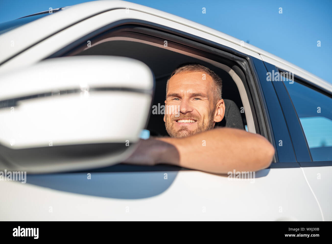 Clean car driving hi-res stock photography and images - Alamy