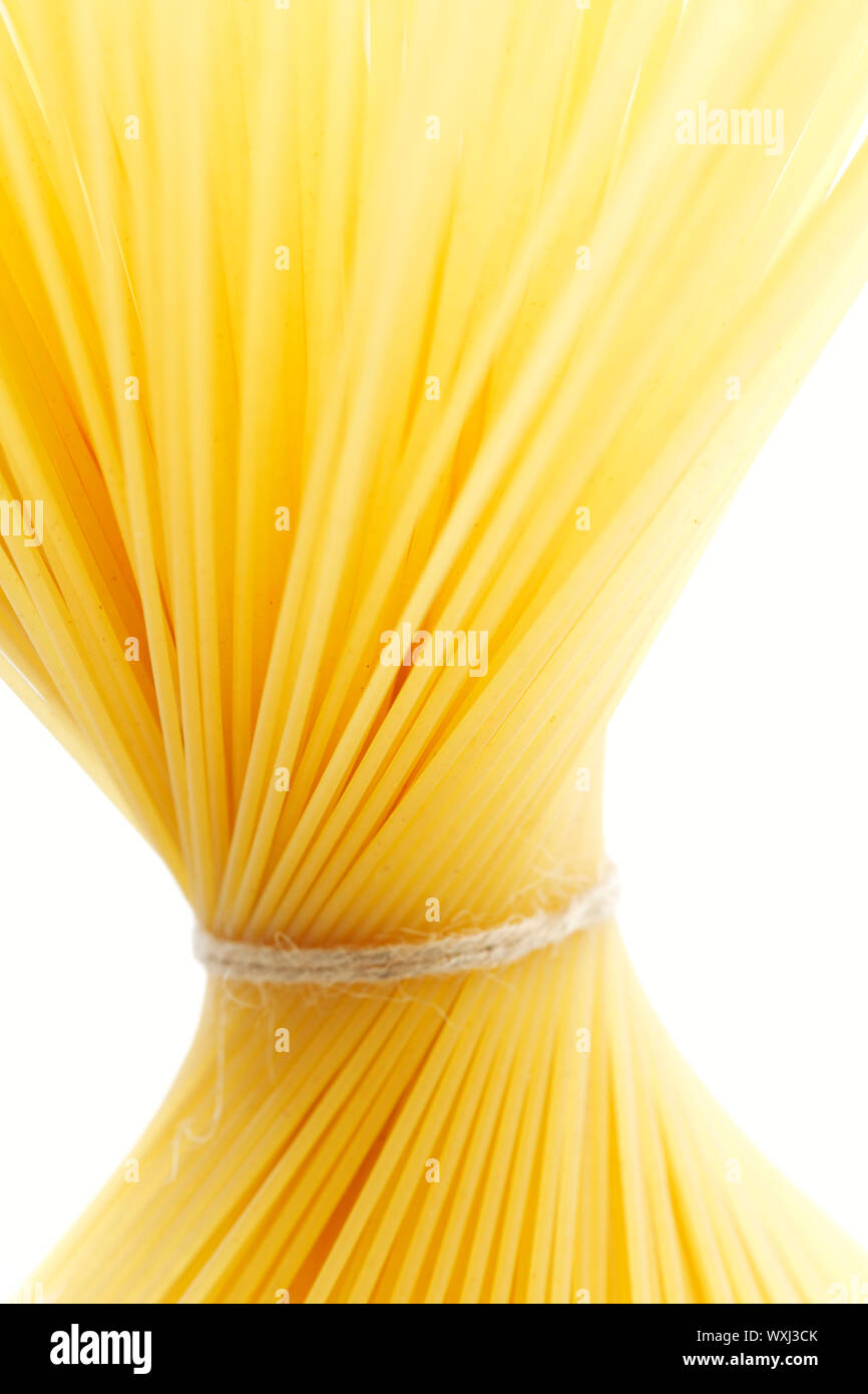 Dry spaghetti isolated on white background Stock Photo - Alamy