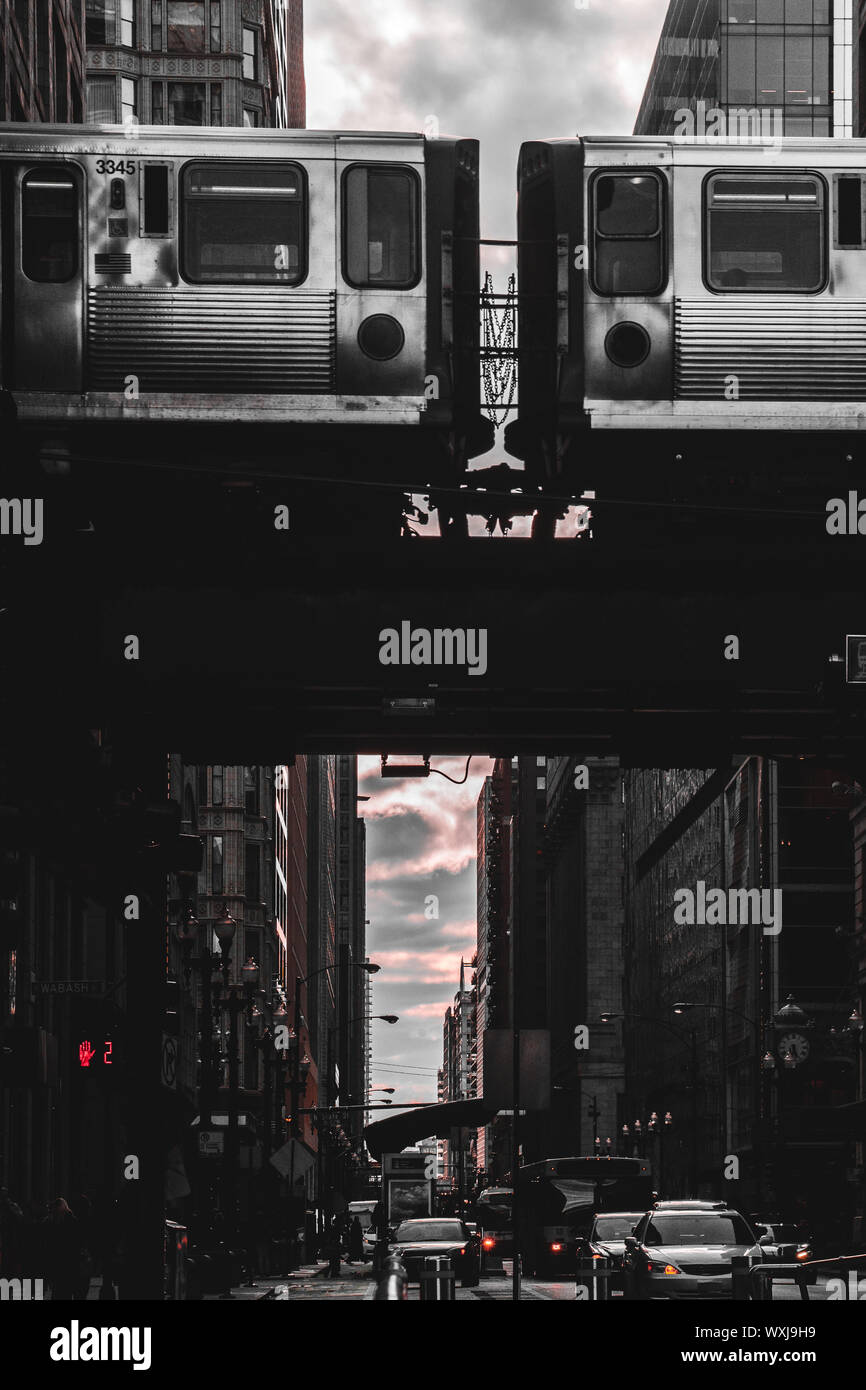 Chicago elevated railway hi-res stock photography and images - Alamy