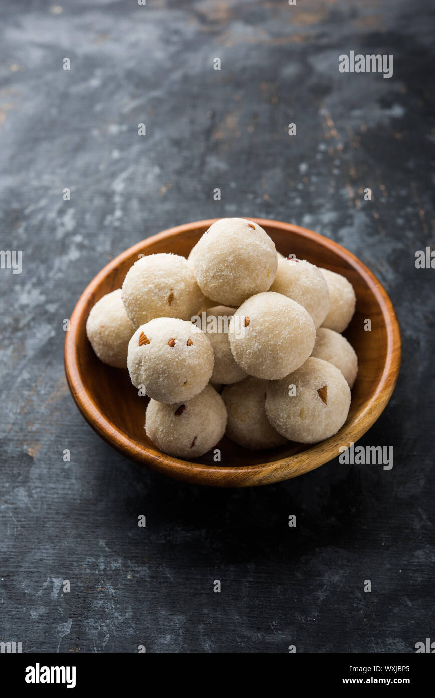 Semolina sweet balls hi-res stock photography and images - Alamy