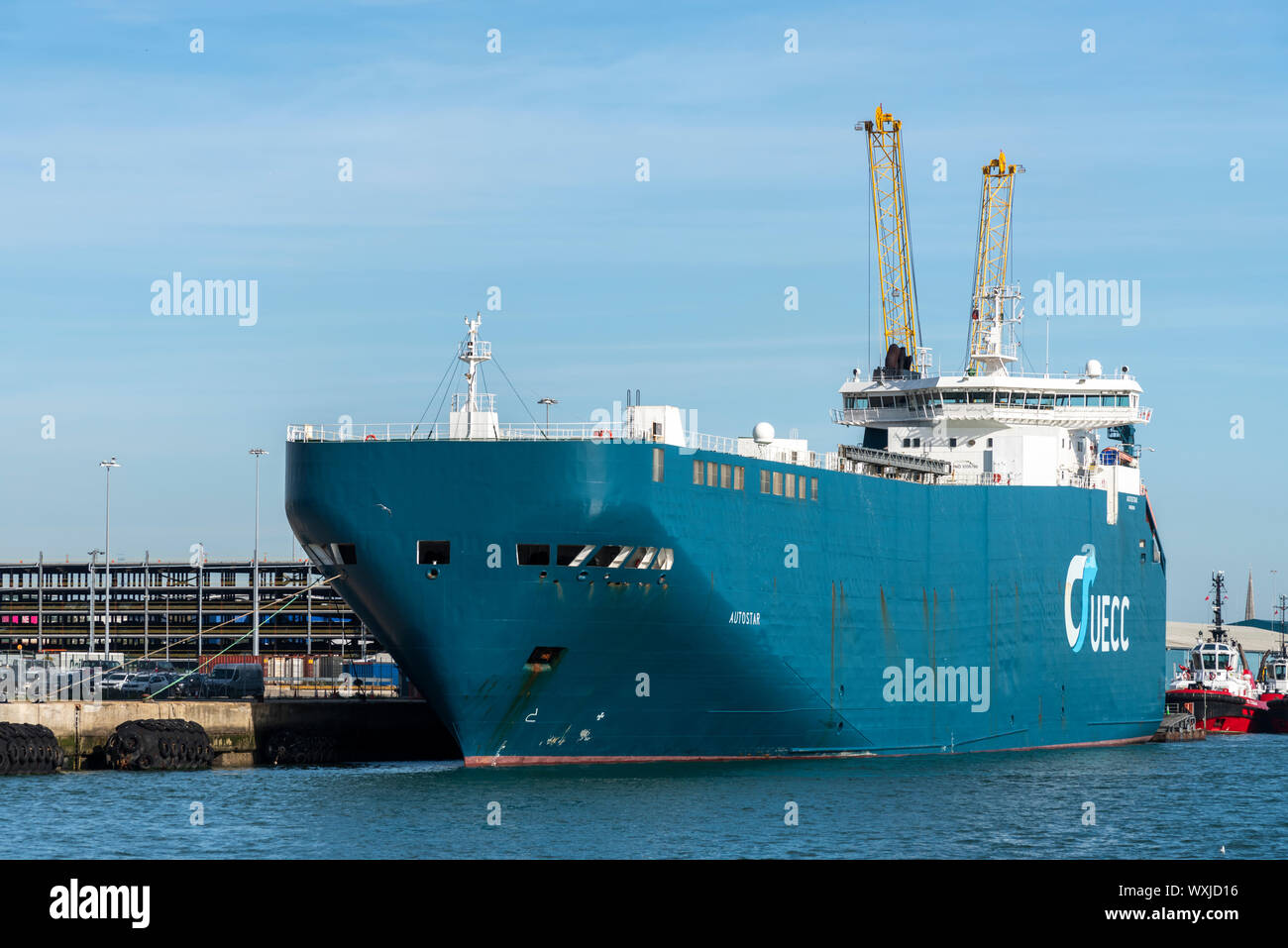 Car carrier ship and cruise ship hi-res stock photography and images ...