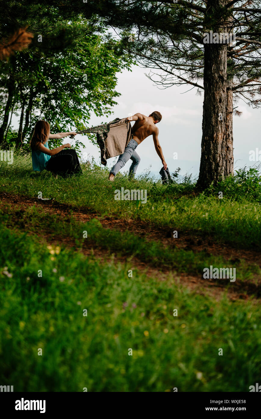 Sensual couple performing an artistical and emotional contemporary ...