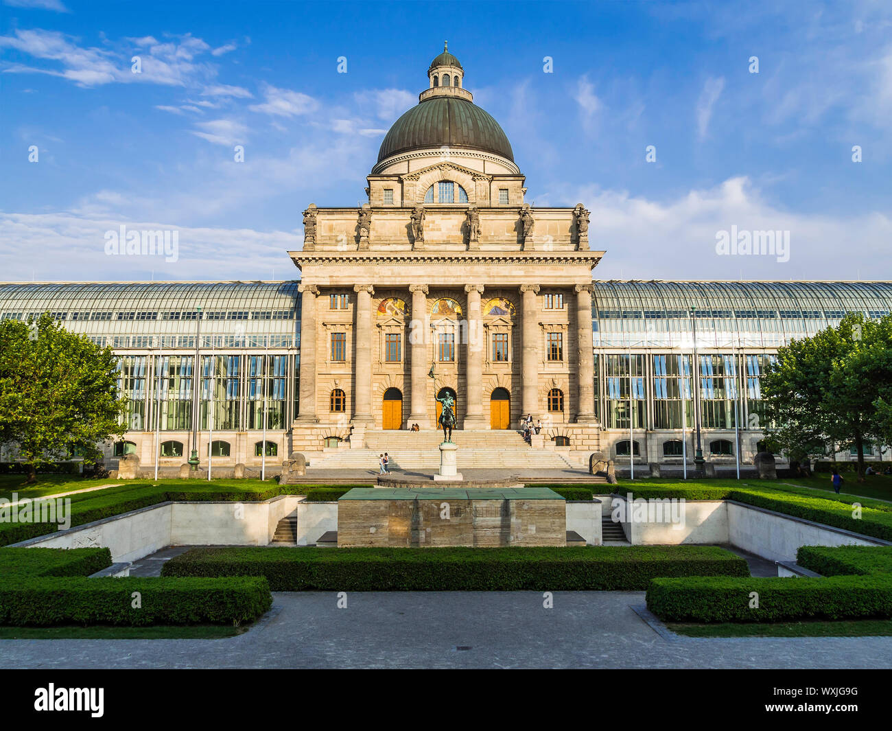 Glass dome in munich hi-res stock photography and images - Alamy