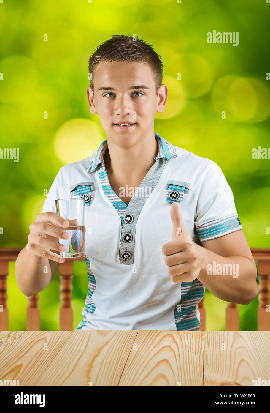 Young guy like water hi-res stock photography and images - Alamy