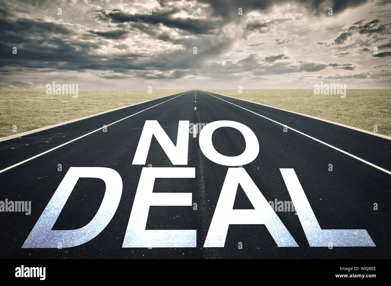 Deal or no deal hi-res stock photography and images - Alamy