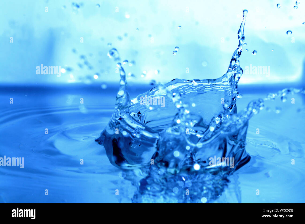 water splash macro close up Stock Photo - Alamy