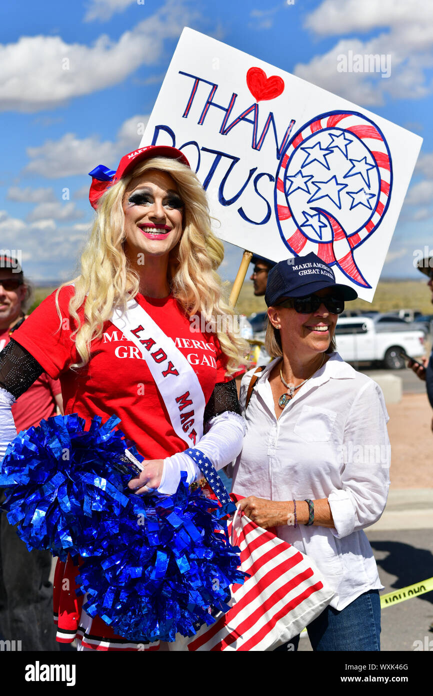 Lady maga hi-res stock photography and images - Alamy