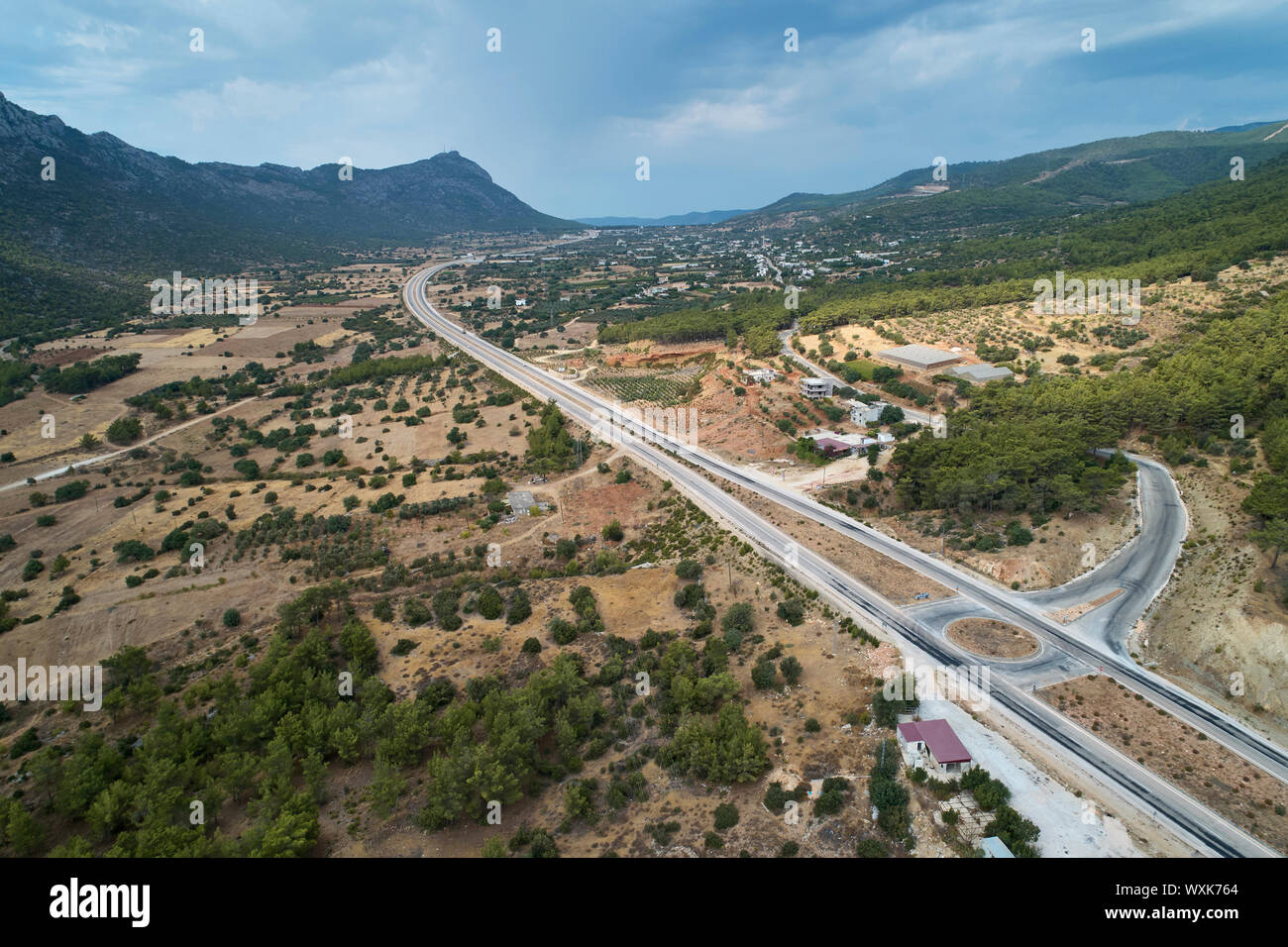 Aerial view valley agricultural fields hi-res stock photography and ...