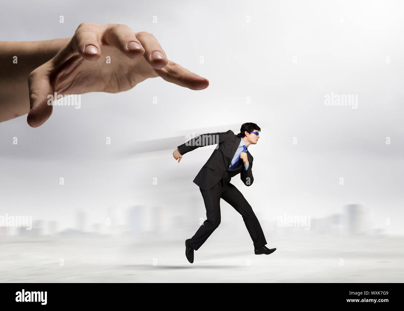 Human catch challenge hi-res stock photography and images - Alamy