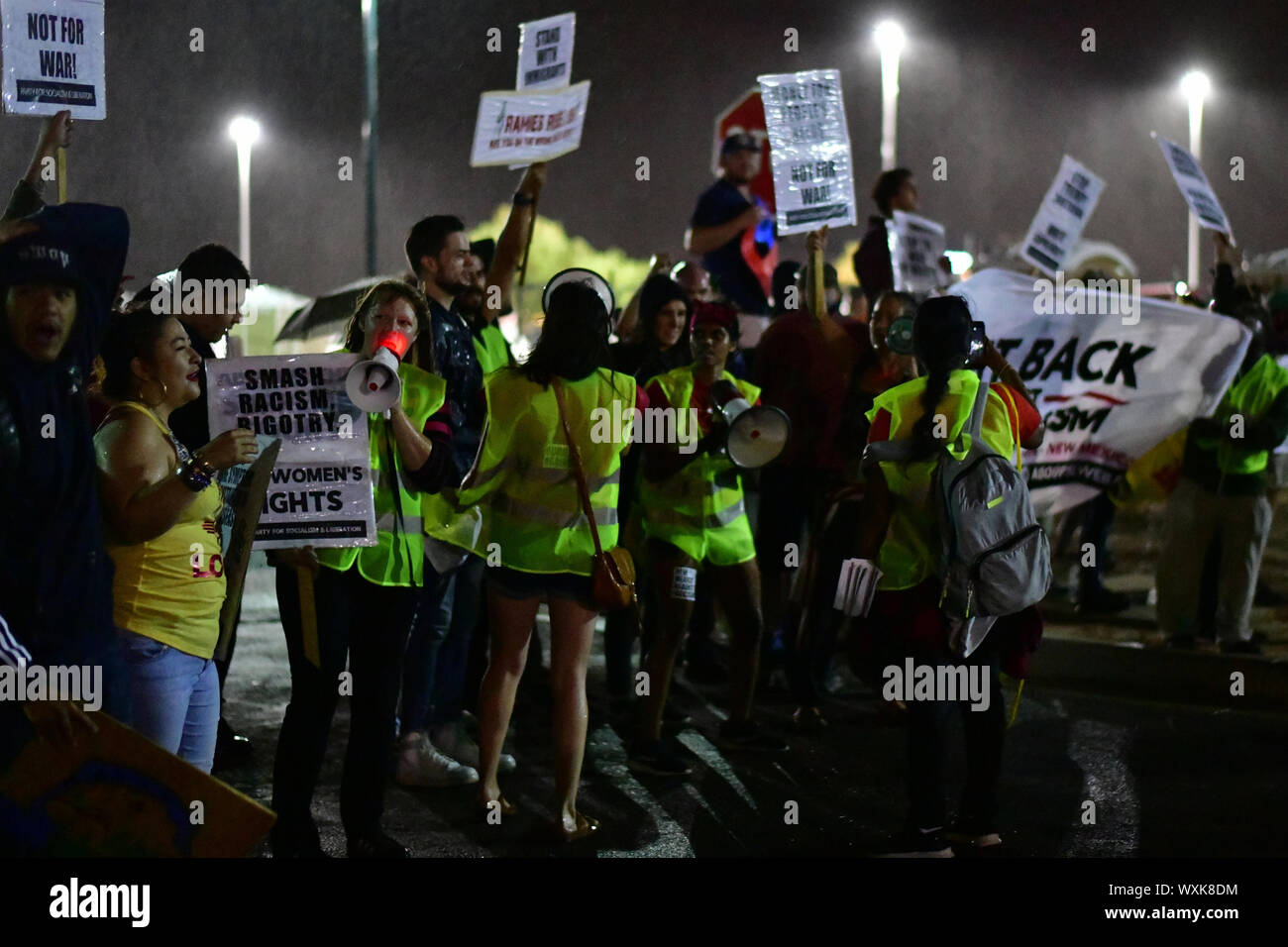 Protesters in the rain hi-res stock photography and images - Alamy