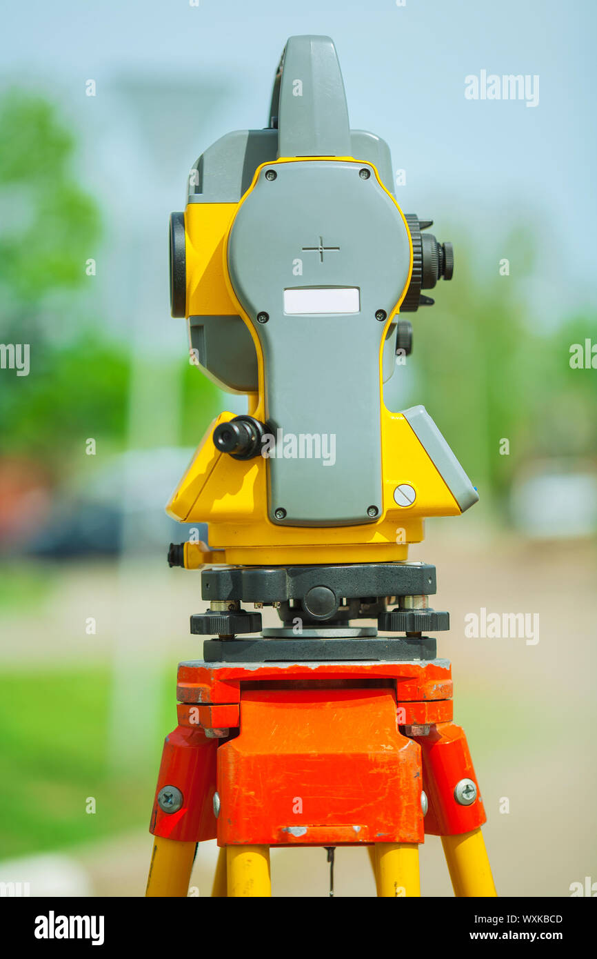 theodolite back view Stock Photo - Alamy