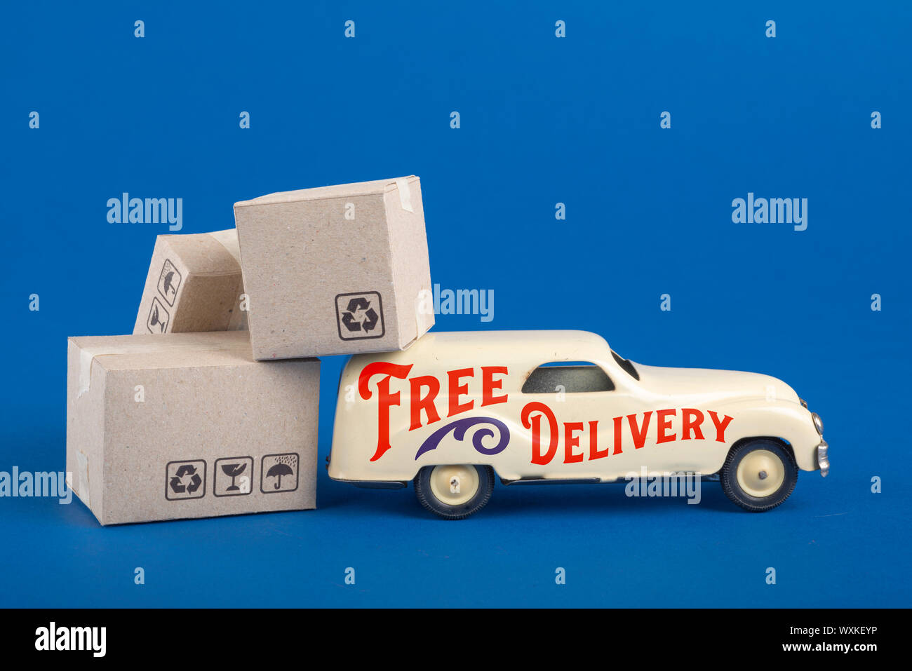 Free shipping delivery package cardboard box hi-res stock photography ...