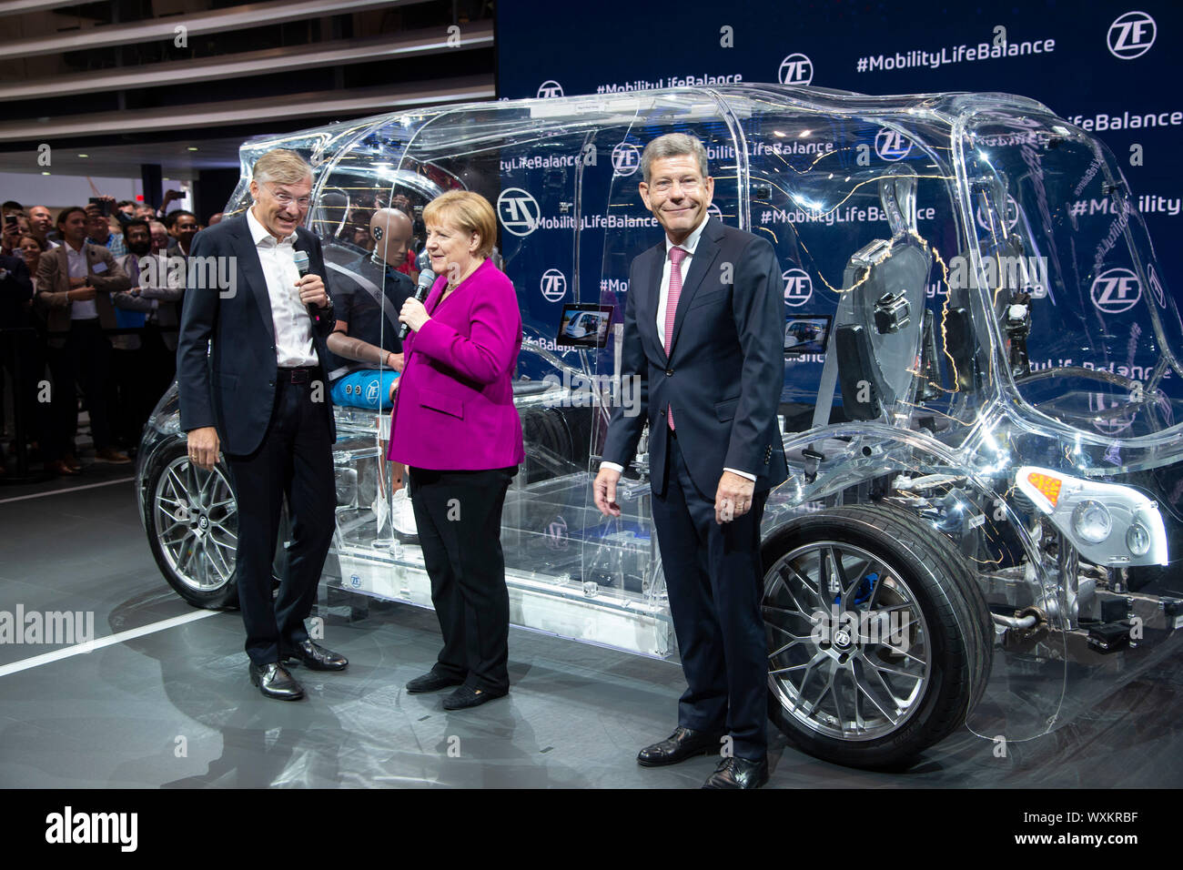 Frankfurt, Deutschland. 12th Sep, 2019. from left: Wolf-Henning ...