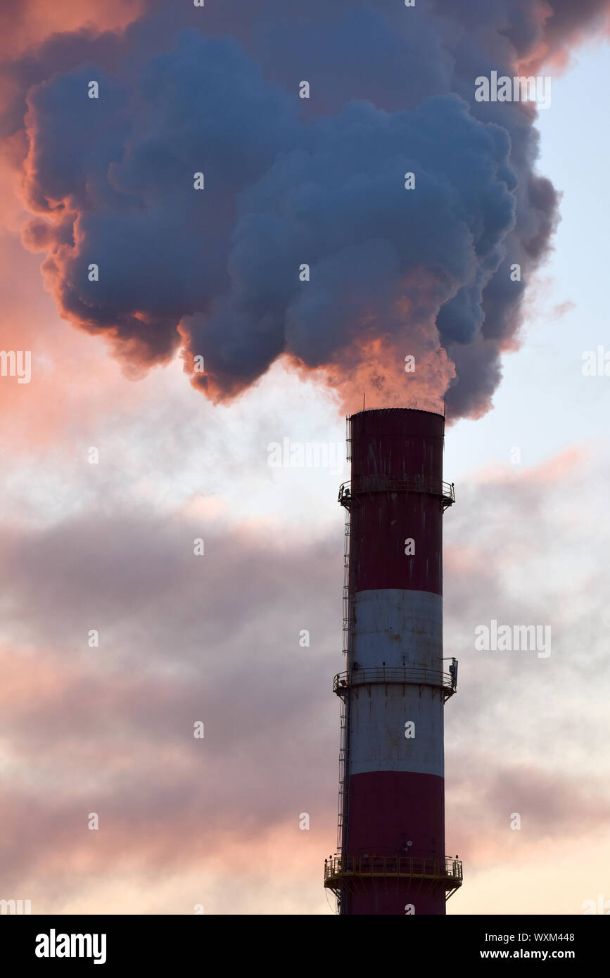 Chemical factory illustrative hi-res stock photography and images - Alamy