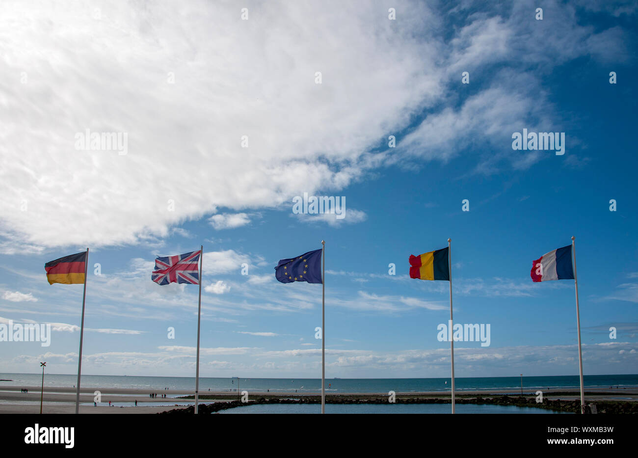 Flying european countries flags hi-res stock photography and images - Alamy