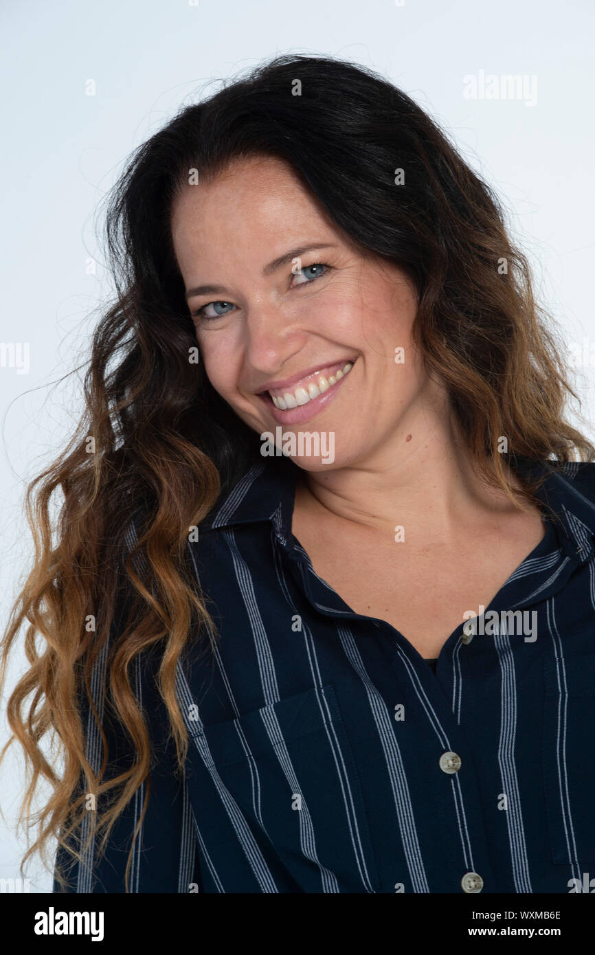 Hamburg, Deutschland. 16th Sep, 2019. Actress Katja FRENZEL plays the ...