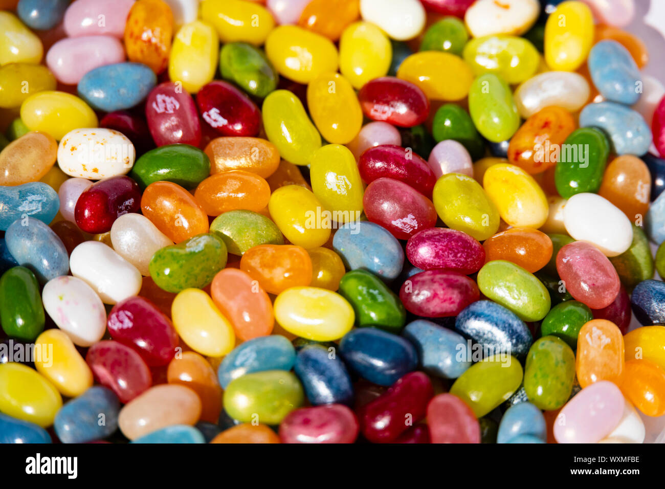 Green jelly beans hi-res stock photography and images - Alamy