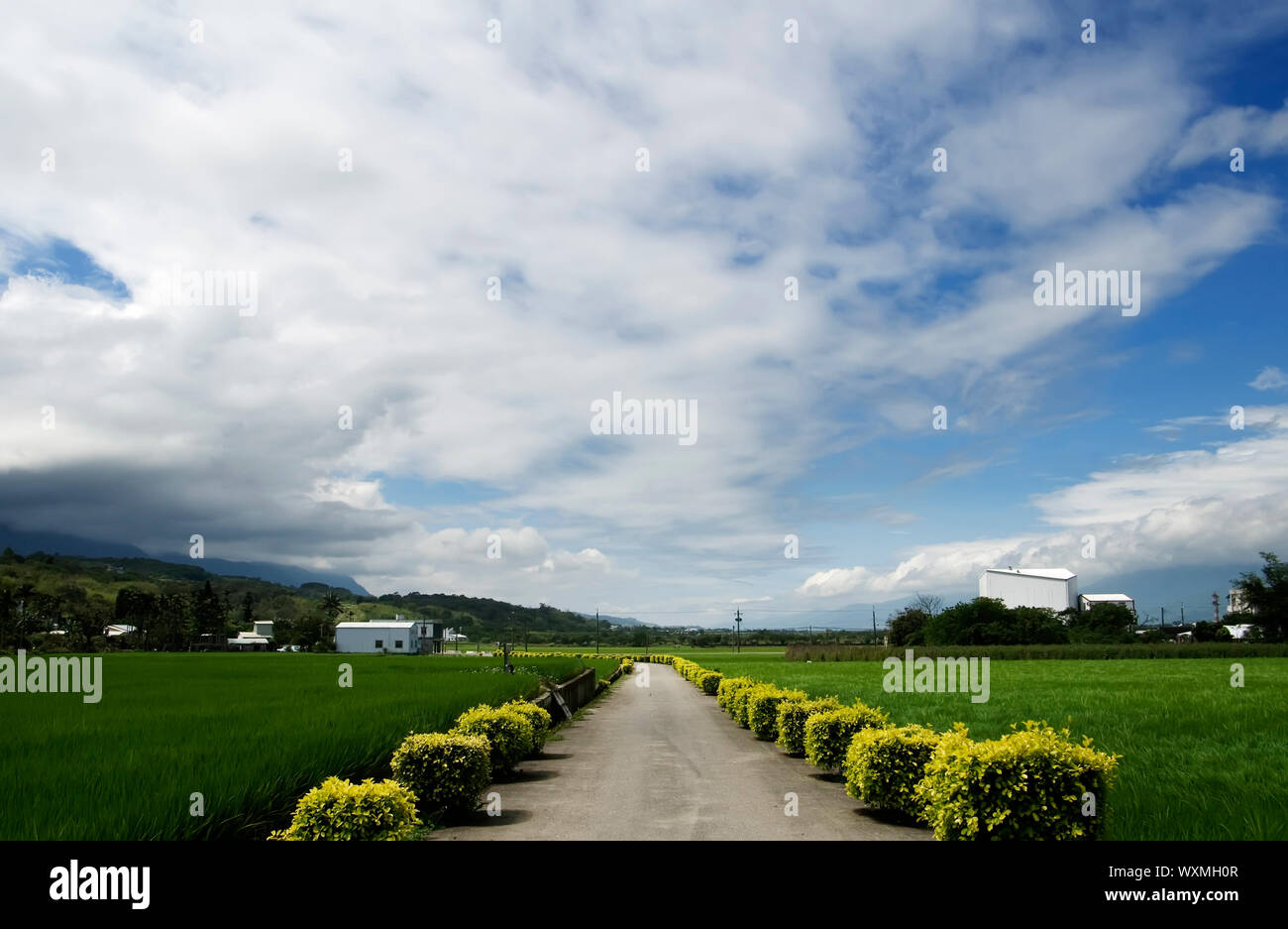 Famr hi-res stock photography and images - Alamy