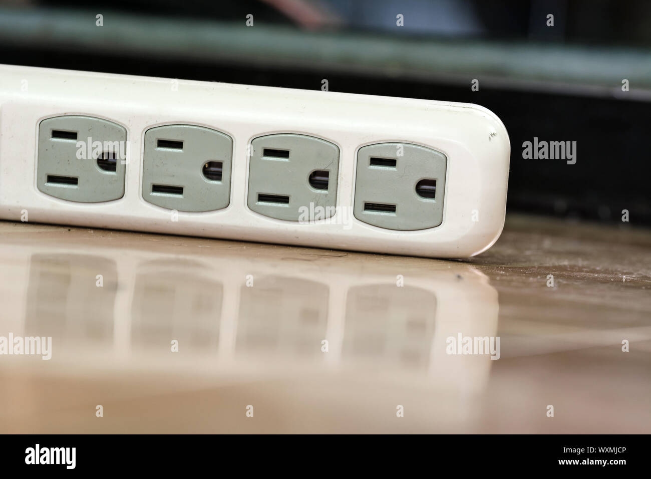 Extension block hi-res stock photography and images - Alamy