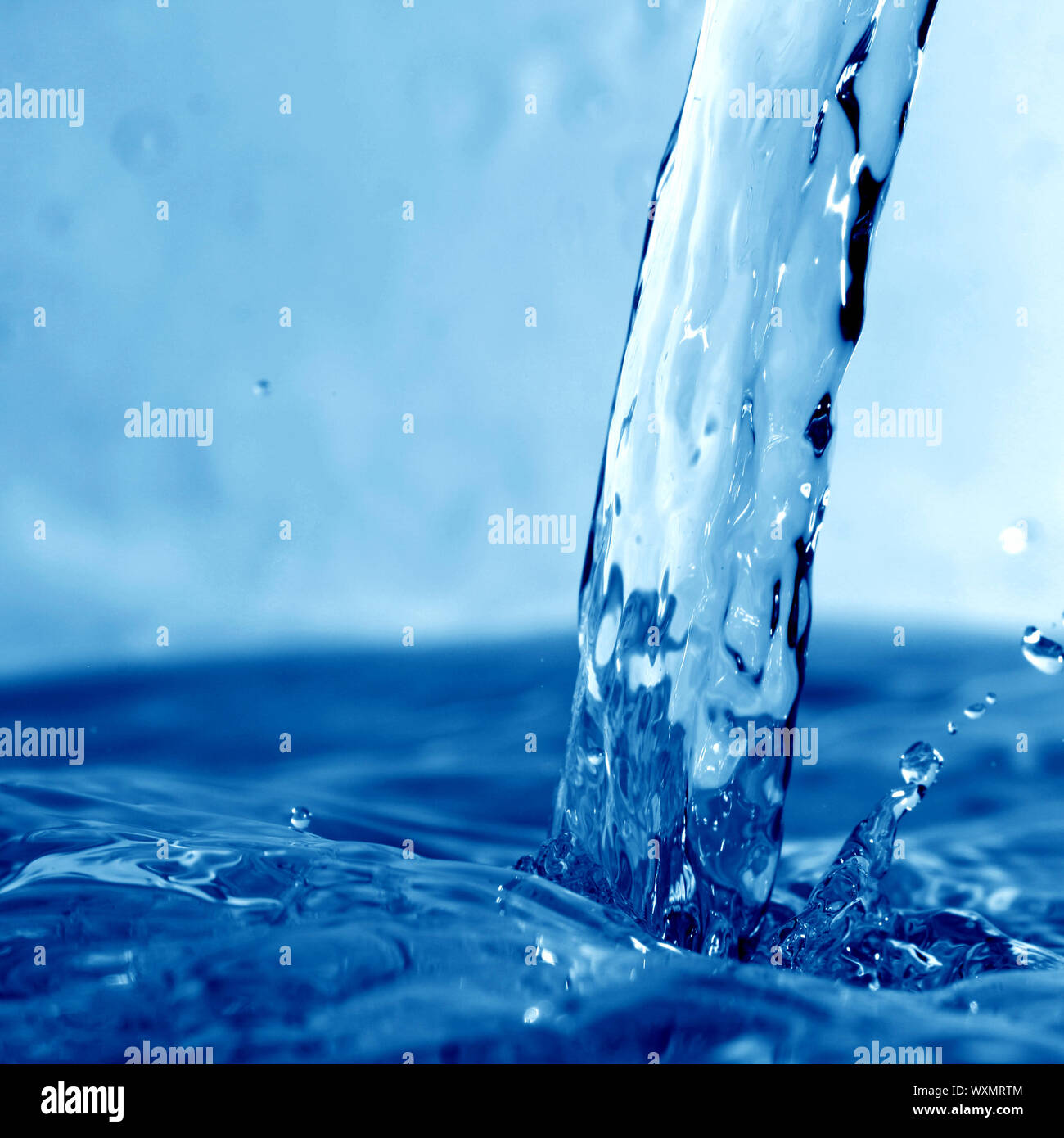 water wet splash macro close up Stock Photo - Alamy