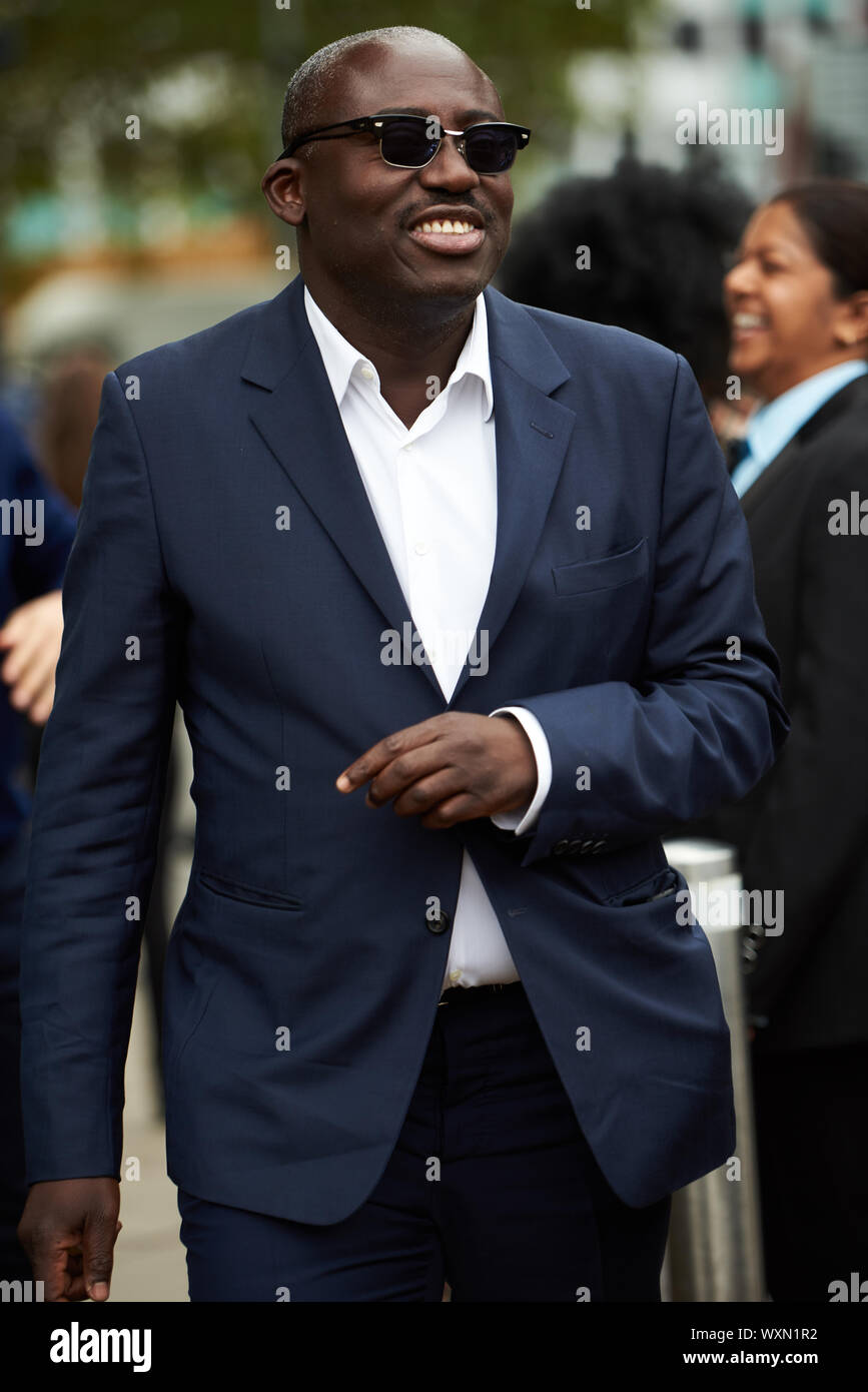 Burberry model male hi-res stock photography and images - Alamy